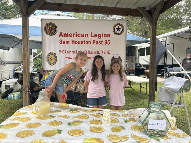 Unit 95 Juniors selling lemonade | Legiontown U.S.A.