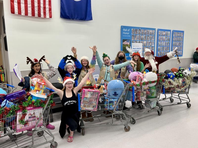 Legion Santa and his Reindeer have a Shopping Spree for Toys for Tots ...